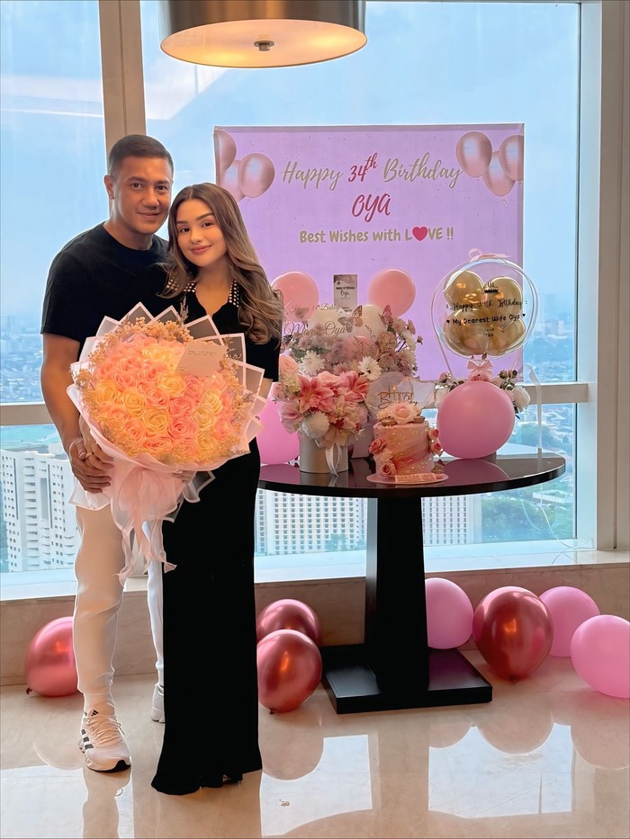 Ulang Tahun ke-34, Nurah Pasya Dapat Kue Ulang Tahun Serba Pink