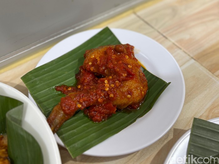 Lontong Medan Alay di Pasar Puri Pertahankan Cita Rasa Legendaris Sejak ...