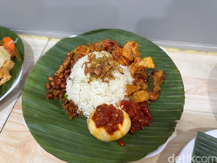 Lontong Medan Alay di Pasar Puri Pertahankan Cita Rasa Legendaris Sejak ...