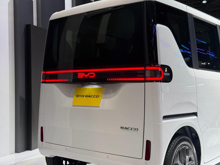 Lihat dari Dekat BYD Racco, Mobil Listrik Mungil Rp 200 Jutaan