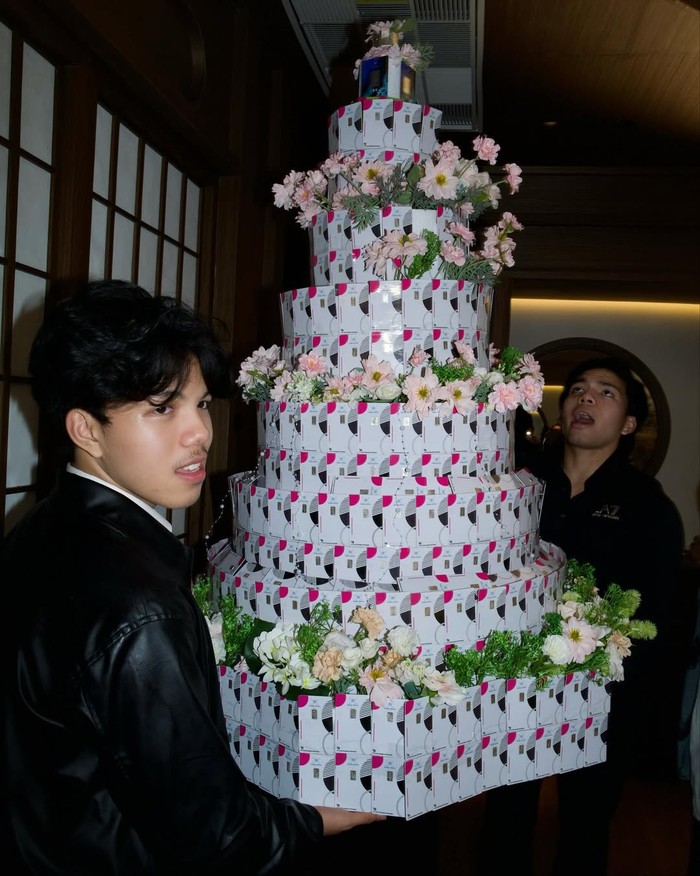 Meriah! Ultah Geni Faruk Dirayakan dengan Makan Bareng Gen Halilintar