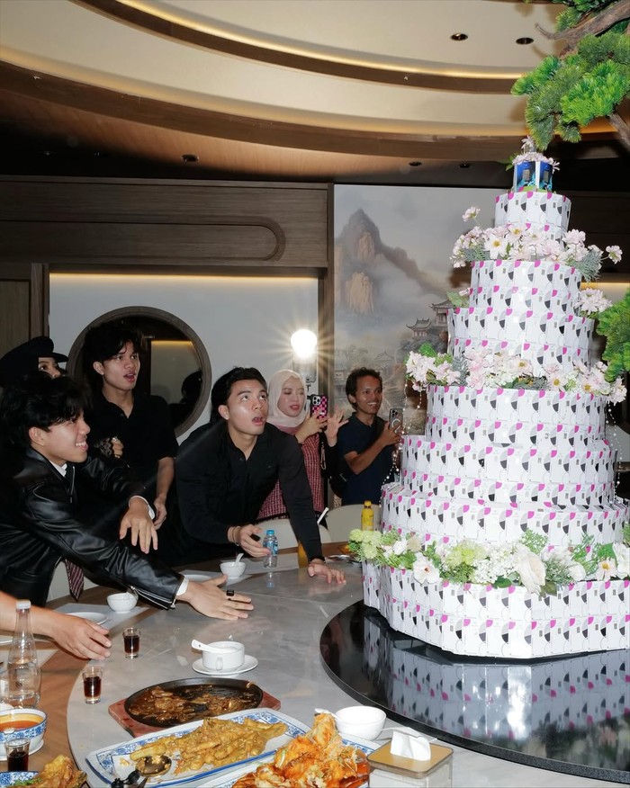 Meriah! Ultah Geni Faruk Dirayakan dengan Makan Bareng Gen Halilintar