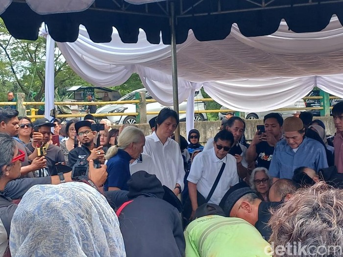 Totok Sardjan Meninggal Dunia, Once Mekel: Bapak Mertua Saya Sangat Sehat