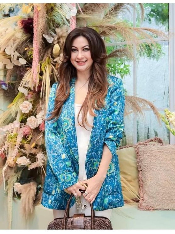 Fun Fact Diana Pungky: Awet Muda di Usia 51 Tahun, Gak Pakai Oplas