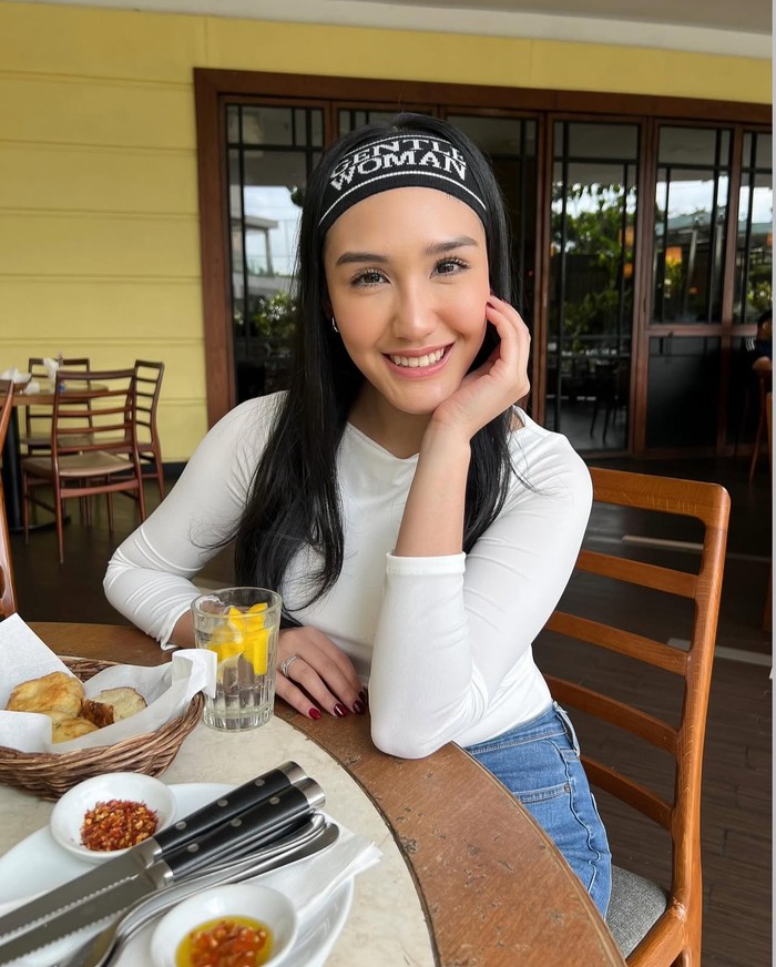 Serunya Luna Shabrina Kulineran di Bangkok hingga London