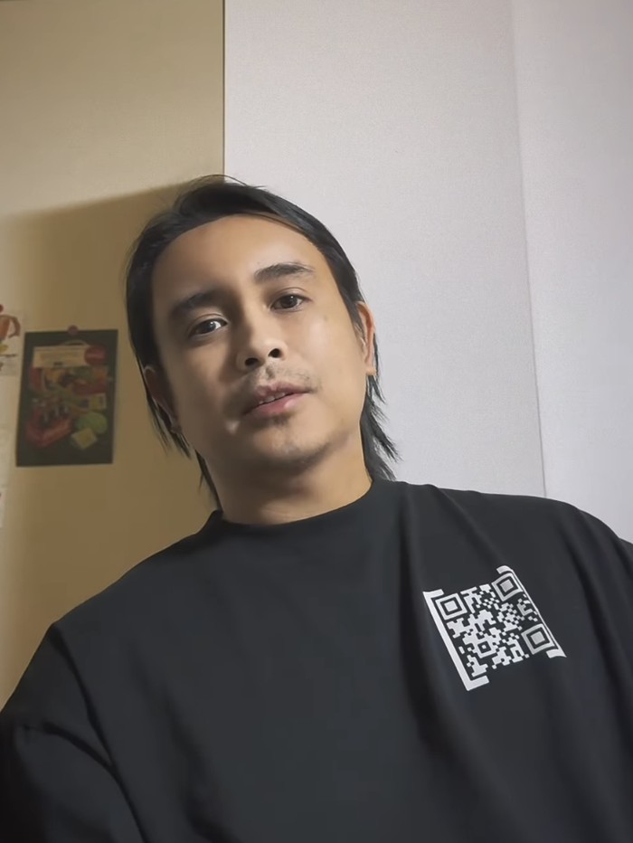 Penampilan Terkini Jennifer Ipel dan Ajun Perwira Oplas di Korea Selatan