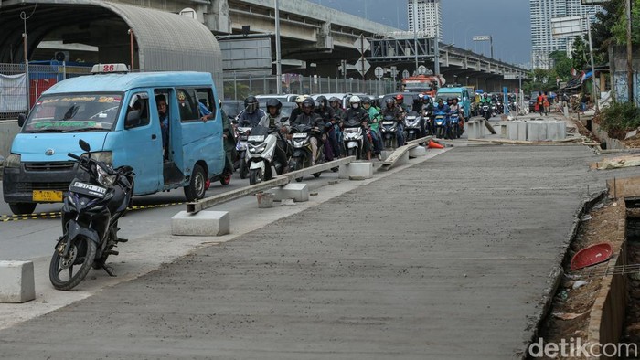 Proyek Pelebaran Jalan di Bekasi, Macet Tak Terhindarkan