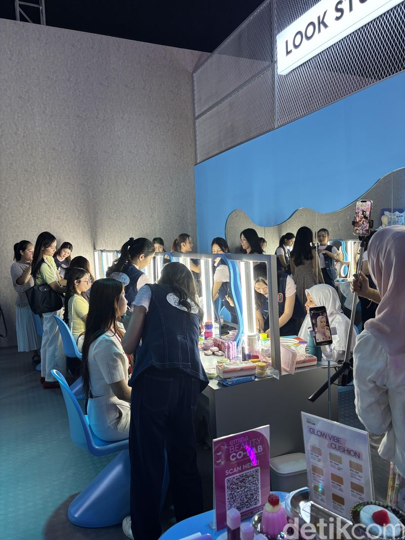 Emina Beauty Co-Lab Hadir di Senayan City, Bisa Bikin Lipstik-Parfum ...