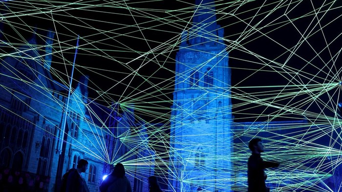 Keajaiban Cahaya Menghidupkan Malam di Lumiere Durham