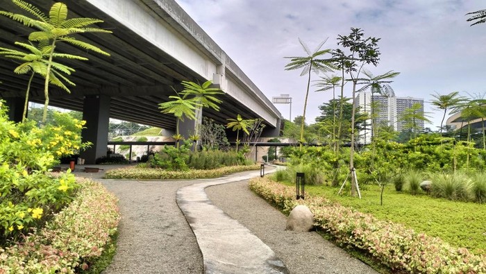 Potret Serbaraja Toll Park, Hidden Gem Hijau buat Jogging di BSD