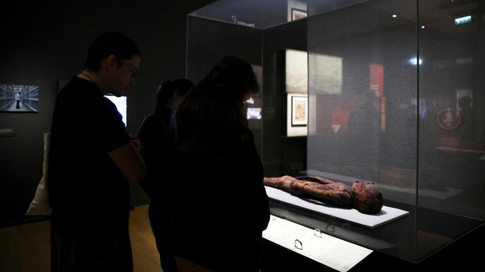 Menyimak Kisah di Balik Mumi yang Dipamerkan di Paris