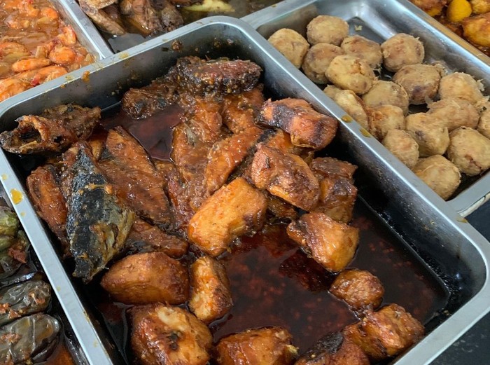 Penggemar Warteg Merapat! Ini 10 Warteg Terenak di Jakarta