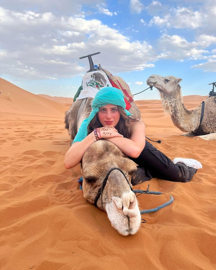 Potret Liburan Fatima Bosch, Miss Universe 2025: Hobi Berkuda di Pantai