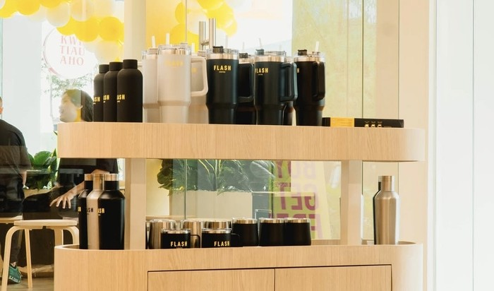 Desainnya Keren! Ini Rekomendasi 10 Tumbler Kekinian dari Kedai Kopi