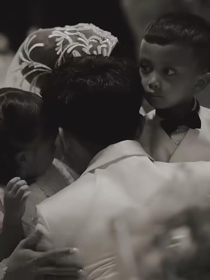 Hanum Mega Didampingi 2 Anak, Resmi Menikah dengan Rafly Febian