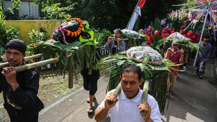 Budaya dan Alam Menyatu dalam Nyadran Sendang Gede di Desa Kandri