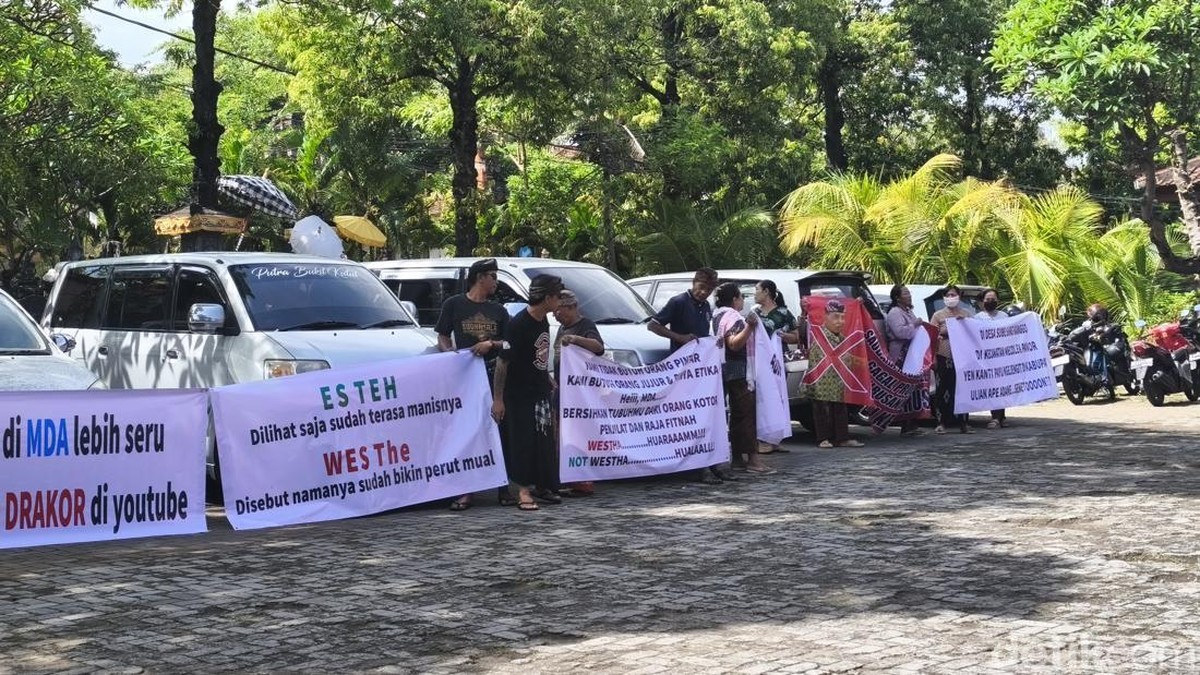 Paruman MDA Buleleng Panas, Krama Banyuasri Tolak Nyoman Westha