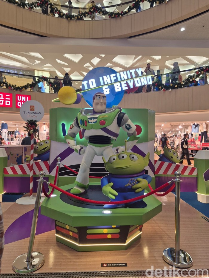 Libur Nataru 2026 Makin Seru, Ada Event Toy Story di Tunjungan Plaza