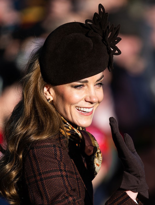 Potret Kate Middleton di Natal 2025, Penampilan Sarat Makna Usai Lawan ...