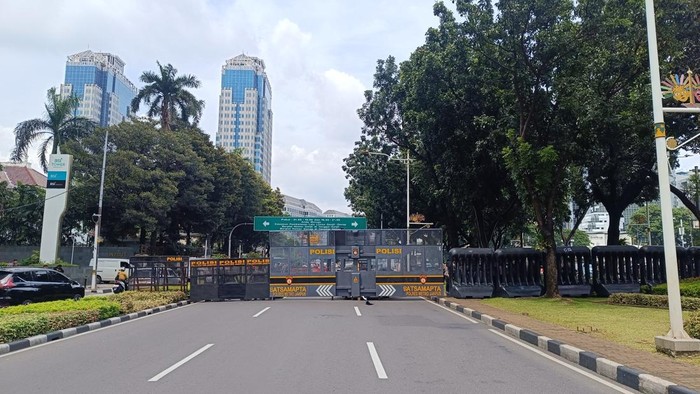Ada Demo Buruh, Jalan Medan Merdeka Selatan Jakpus Ditutup Sebagian