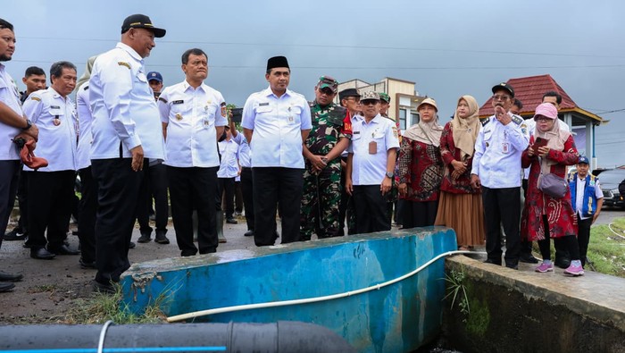 Pemprov Jateng Kerahkan Pompa Air Tenaga Surya Tanggulangi Rob Demak