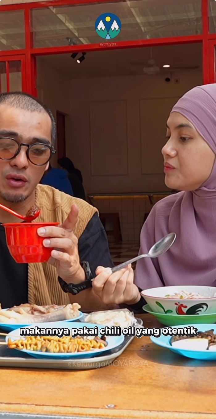 12 Tahun Menikah, Ricky Harun dan Herfiza Kompak Kulineran Serasa Food ...