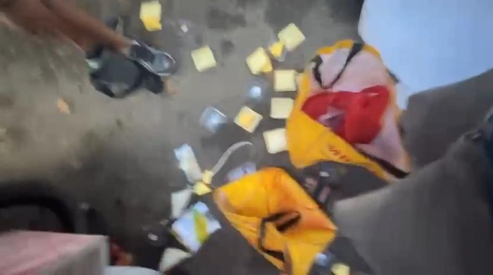 Viral Wanita Rusak Lapak Pedagang di Kambang Iwak Palembang