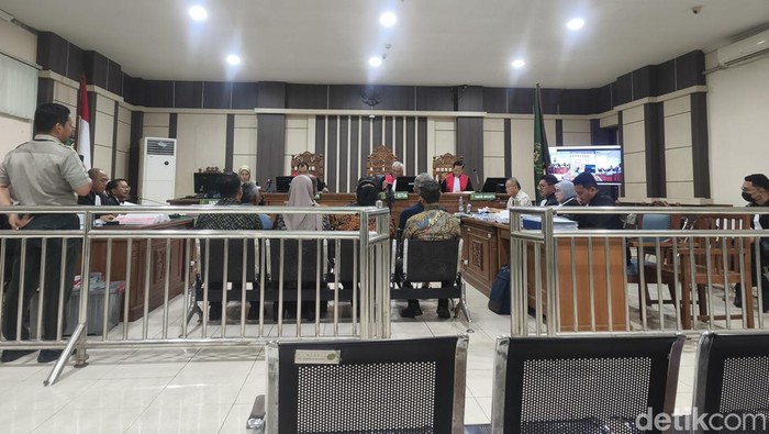 Sidang Korupsi Plaza Klaten, 2 Saksi Ngaku Terima Amplop Isi Uang Usai ...