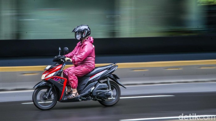 Waspada Musim Hujan Masih Aktif di Ibu Kota