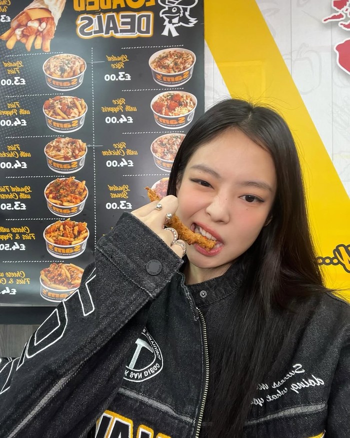 Jennie 'BLACKPINK' Ulang Tahun, Bagikan Foto Kue dan Pizza!