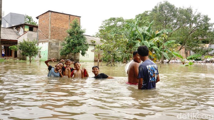 Permukiman Teluk Pucung Bekasi Utara Kebanjiran