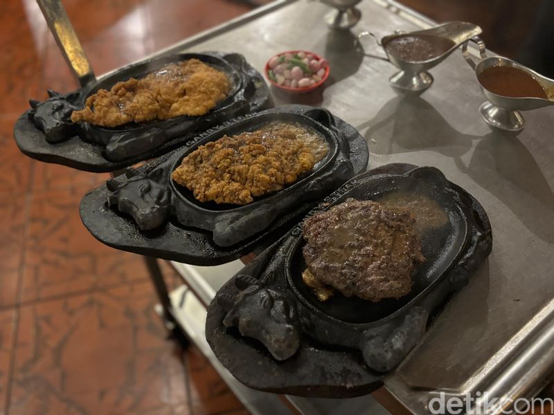 Langganan Old Money! Steakhouse Tertua di Jakarta Masih Eksis Sejak 1971