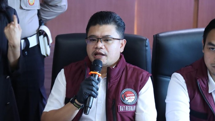 Polisi Tangkap 3 Pengedar Narkoba di Jakbar, 270 Gram Tembakau Gorilla ...