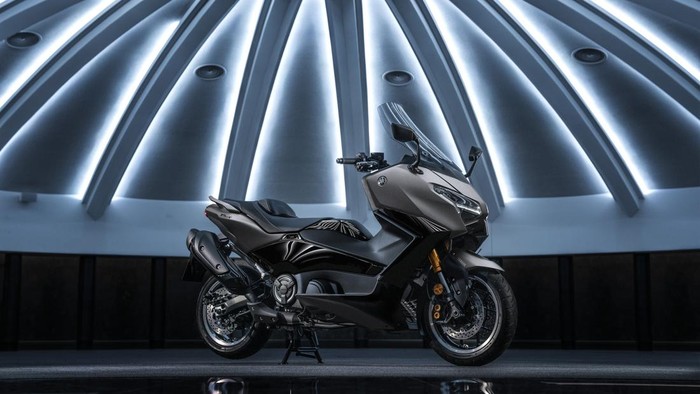 Yamaha Tmax Terbaru, Harganya Lebih Mahal dari Innova Reborn