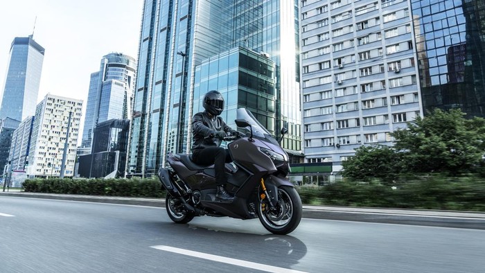Yamaha Tmax Terbaru, Harganya Lebih Mahal dari Innova Reborn