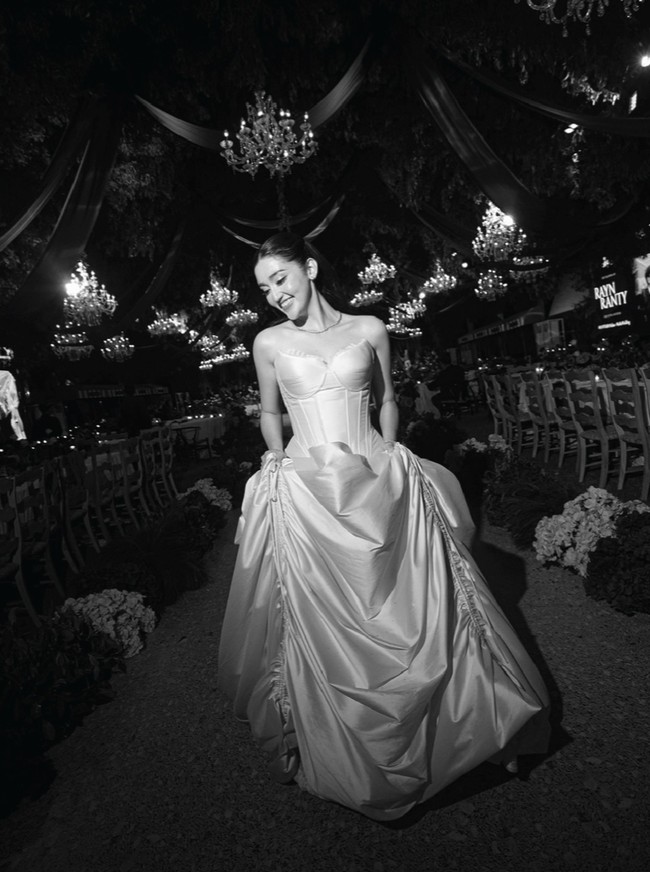 Pesona Ranty Maria di Acara Resepsi-After Party Pernikahan, Cantik Memukau!