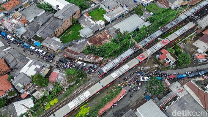 Stasiun Citayam Jadi Sarang Macet, Underpass Bakal Dibangun Mulai 2027