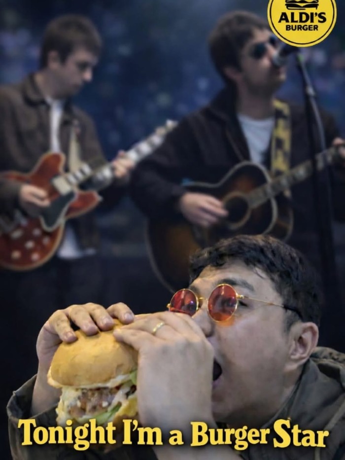 Aldi Taher Kini Jualan Burger Jumbo, Langsung Viral dan Cuan!