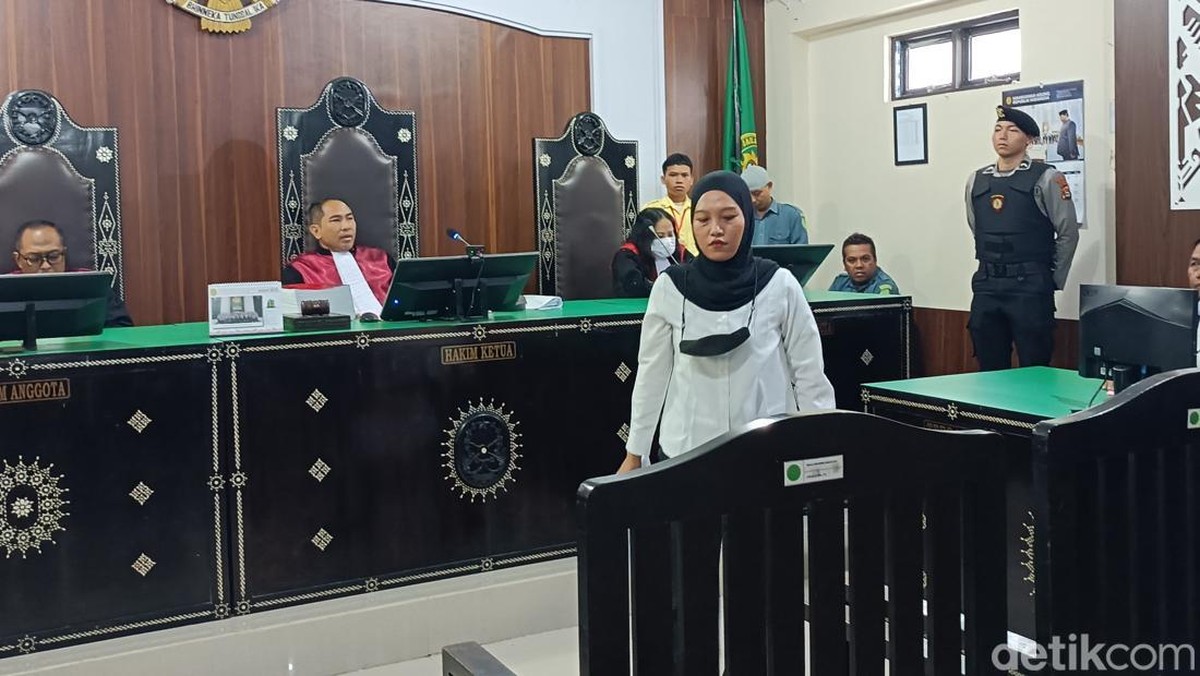 Terungkap Aksi Brutal Briptu Rizka Bunuh Brigadir Esco di Hadapan Anak