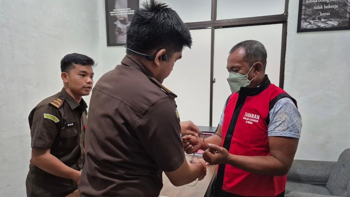 Diduga Korupsi Dana Desa Rp 329 Juta, Eks Kades di Karimun Jadi Tersangka