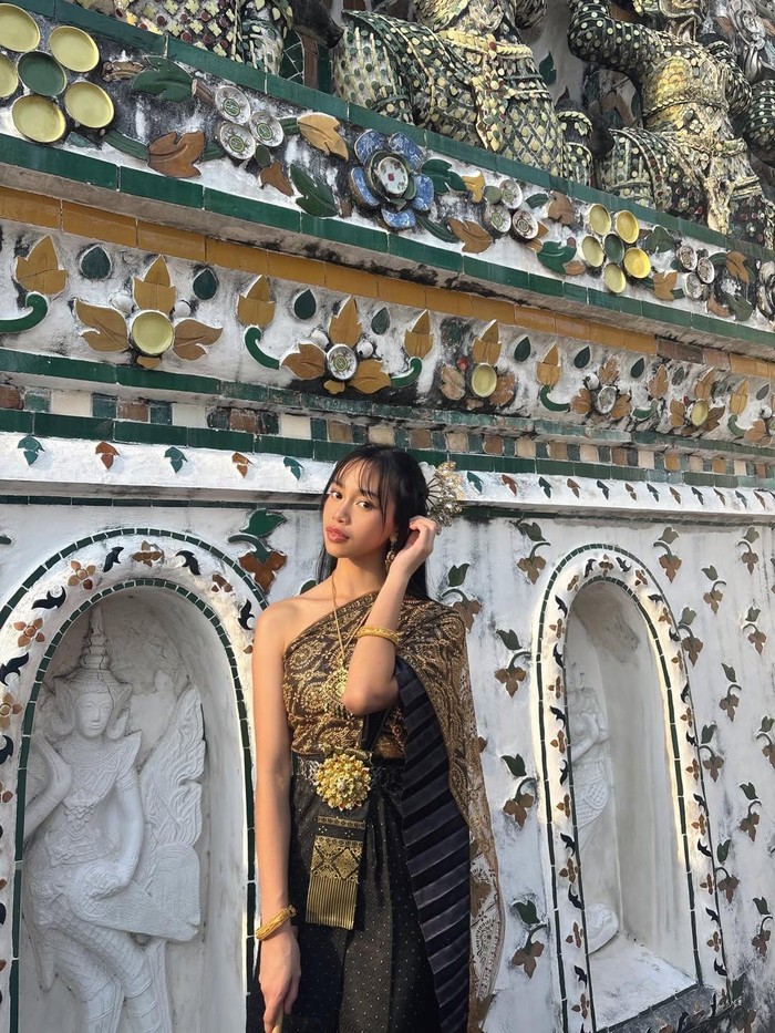 Manajemen Tangguhkan Aktivitas Gendis JKT48 Usai Viral Foto Bersama Cowok