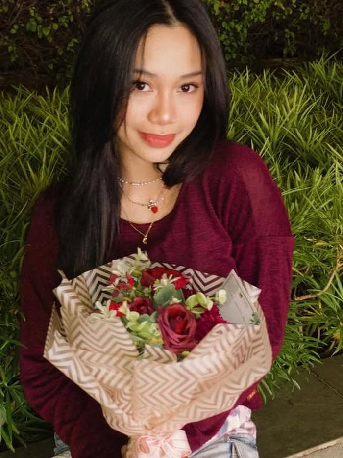 Manajemen Tangguhkan Aktivitas Gendis JKT48 Usai Viral Foto Bersama Cowok