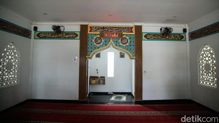 Potret Masjid Perahu Cibarusah yang Simpan Jejak Sejarah