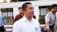 Map 'Bupati Karawang' di Rumah Eks Kepala BGN, Aep Buka Suara