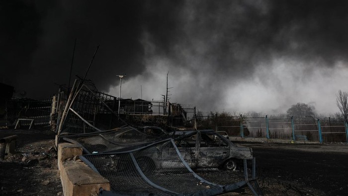 Penampakan Kawasan Depot Bahan Bakar Iran Usai Diserang Israel