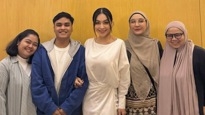 Pihak Ressa Belum Cabut Gugatan Rp 7 Miliar Meski Sudah Bertemu Denada