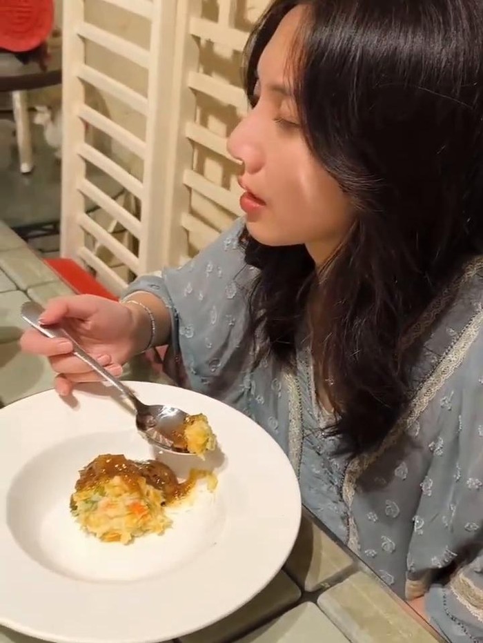 Unggahan Pertama Sheila Dara di IG Usai Vidi Aldiano Meninggal Dunia