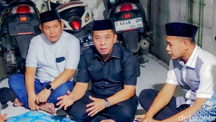 Pemkab Karawang Beri Santunan untuk Keluarga Korban Kecelakaan di ...