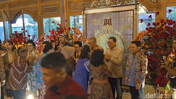 Menbud Fadli Zon Hadiri Halalbihalal Tedjowulan di Keraton Solo