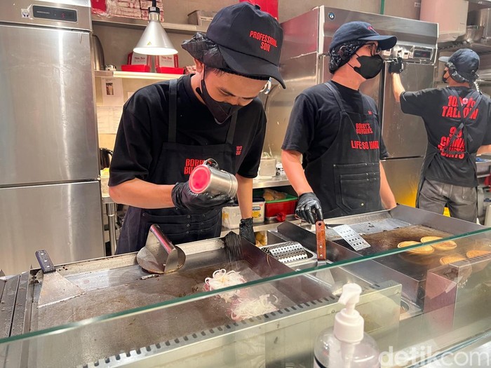 Bukan Aldi's Burger, Ini Burger Wagyu Rp 150 Ribu Milik Influencer Hits